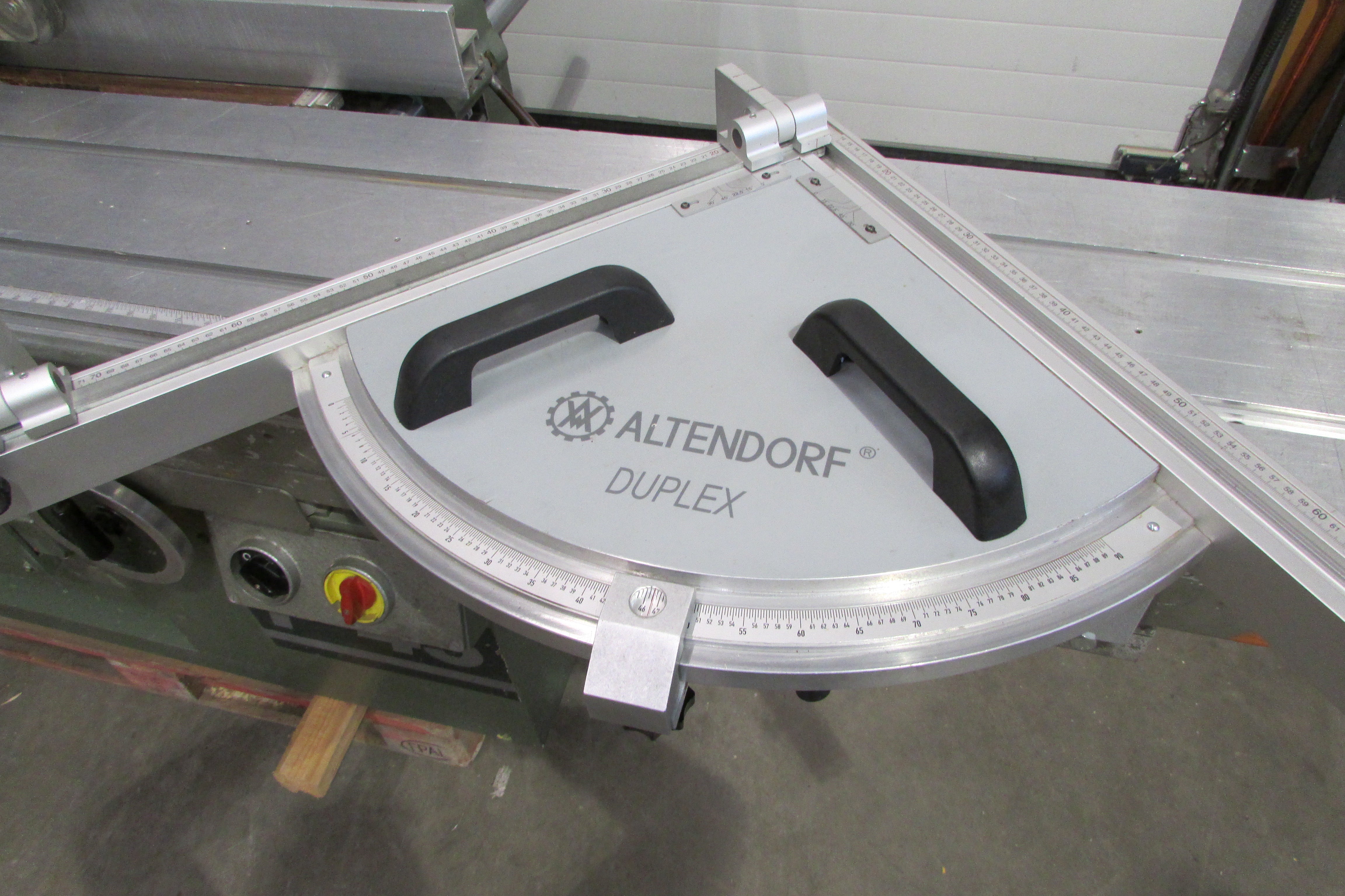 Ersatzteile für Altendorf Formatkreissägen – OLDACH-MASCHINEN